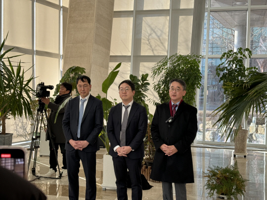 '나는 신이다' 김도형 교수 "JMS 정명석, 더 중한 형 선고받았으면" - Kollo